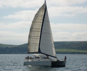 learn to tack a catamarancatamaran training multihull tuition rya ...